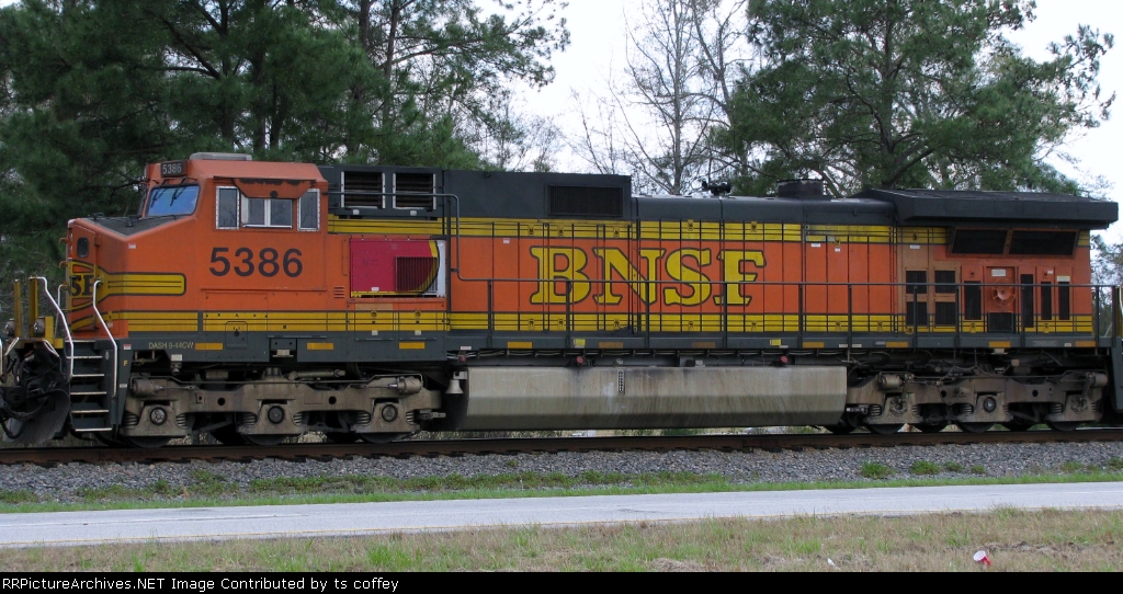 BNSF 5386